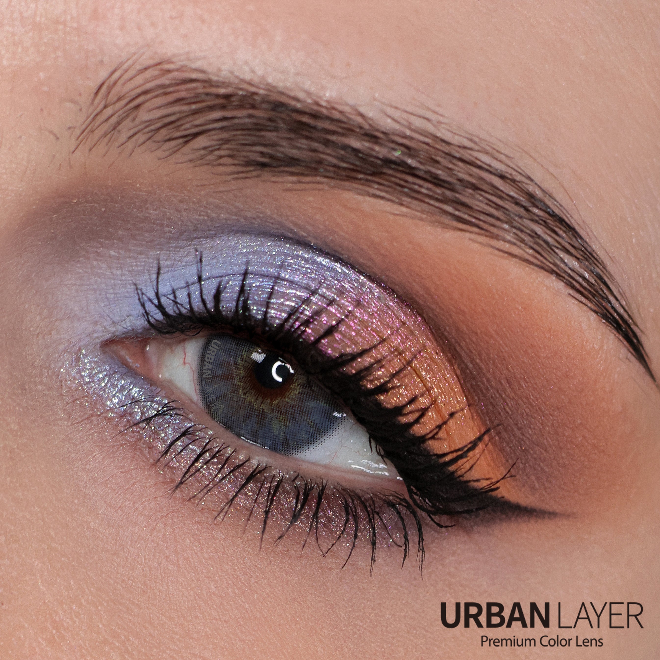 Berkeley Blue – Urban Layer Colored Contacts