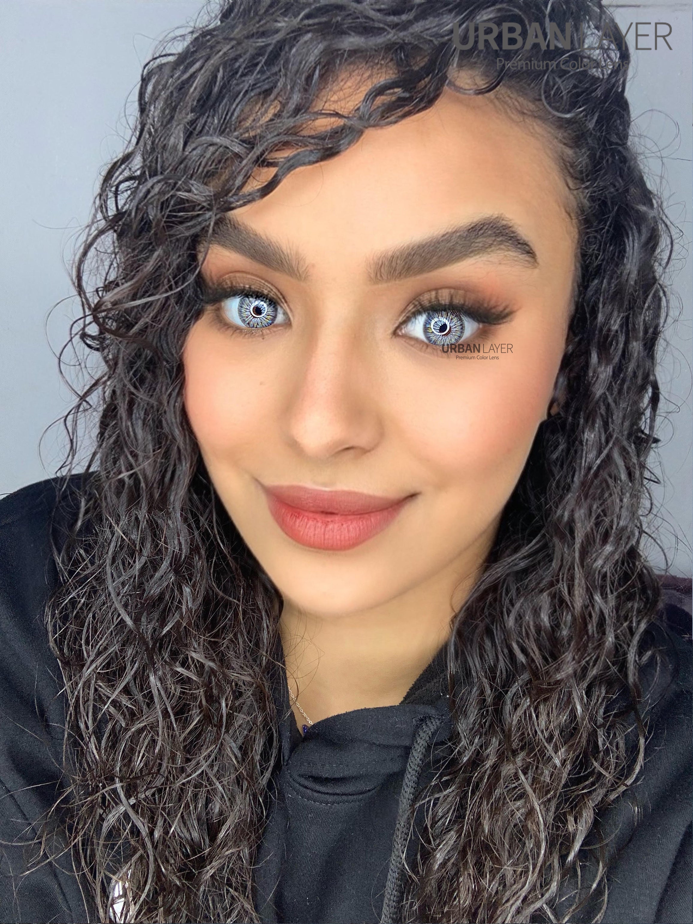 Venus Gray – Urban Layer Colored Contacts