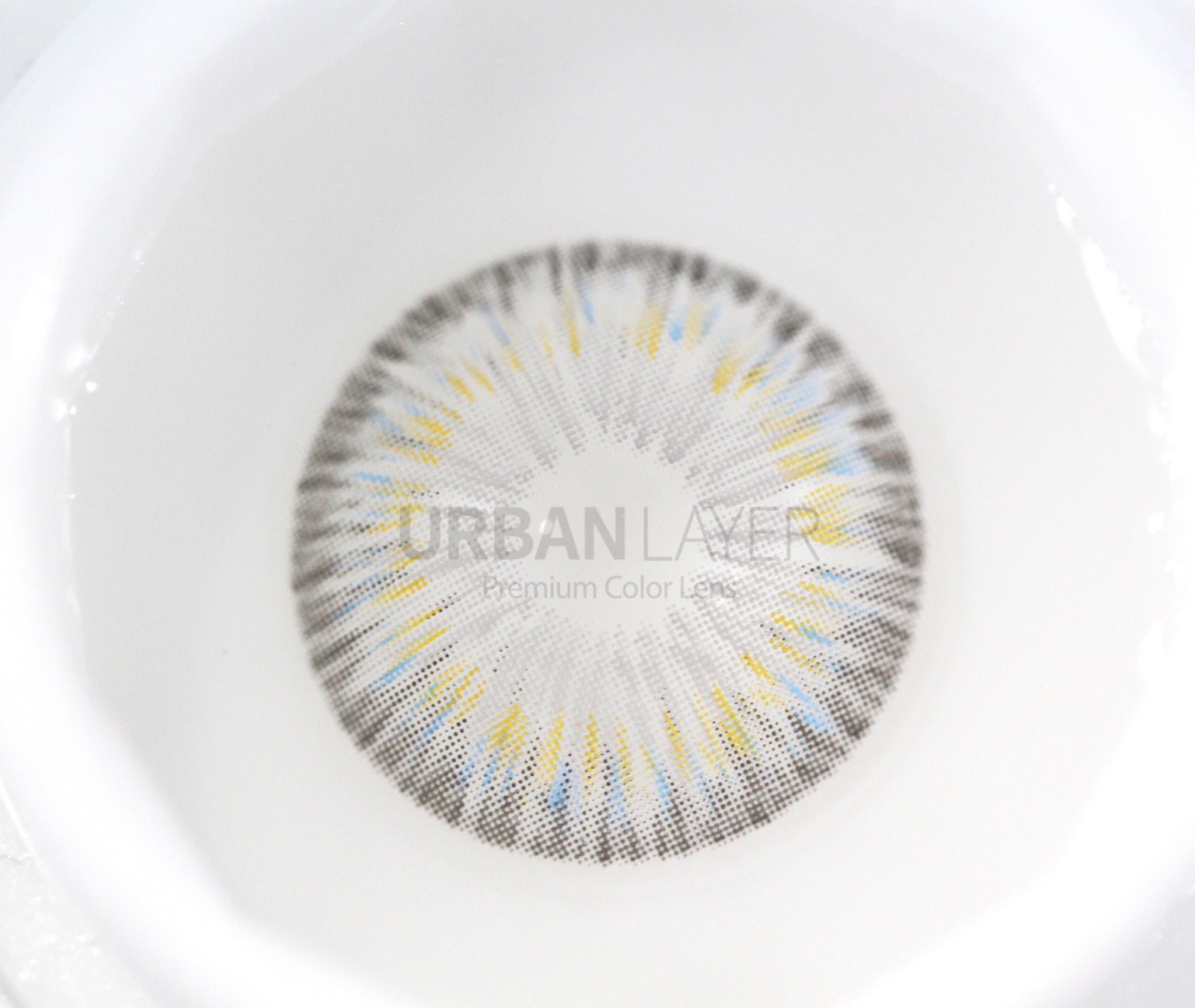 Venus Gray – Urban Layer Colored Contacts